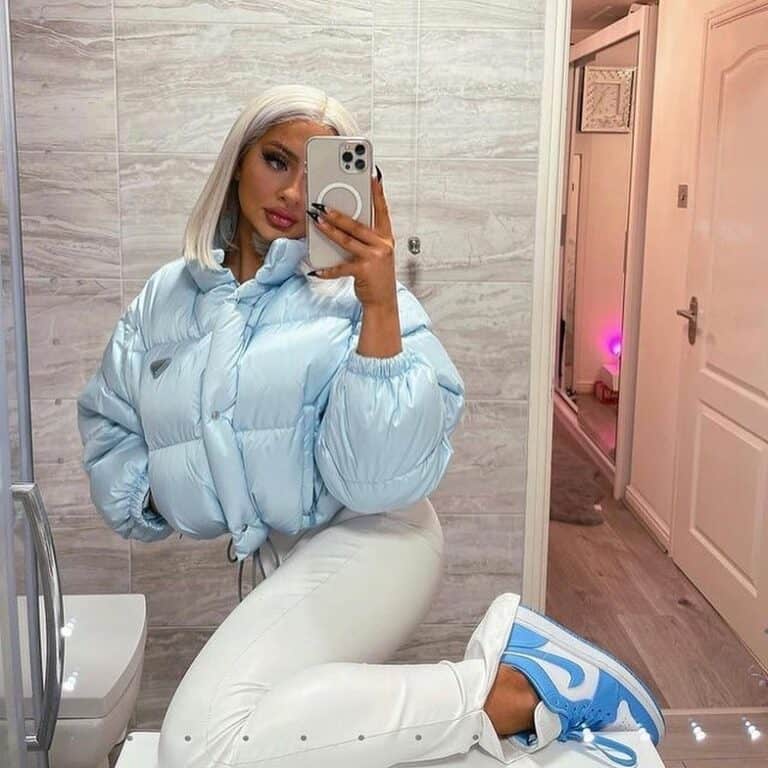 20+ Ways to Style a Puffer Jacket Like a Pro! - The Sophisticated She-Diary