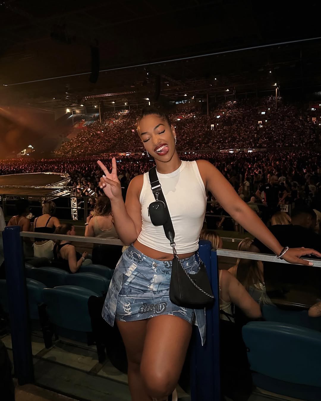 Rock Your Look: the Ultimate Concert Outfit Guide - The Sophisticated ...